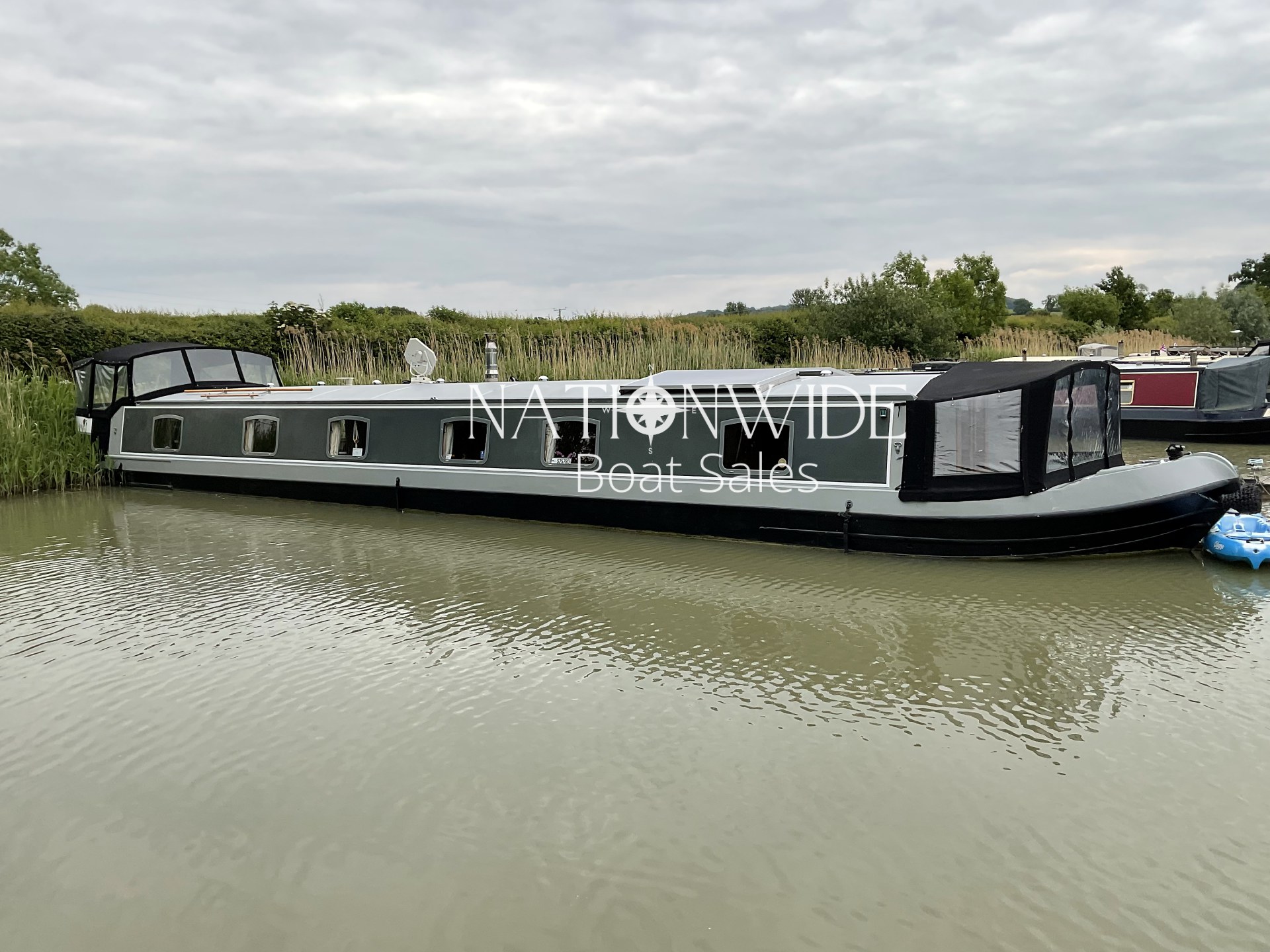 Wide Beams - Nationwide Boat Sales