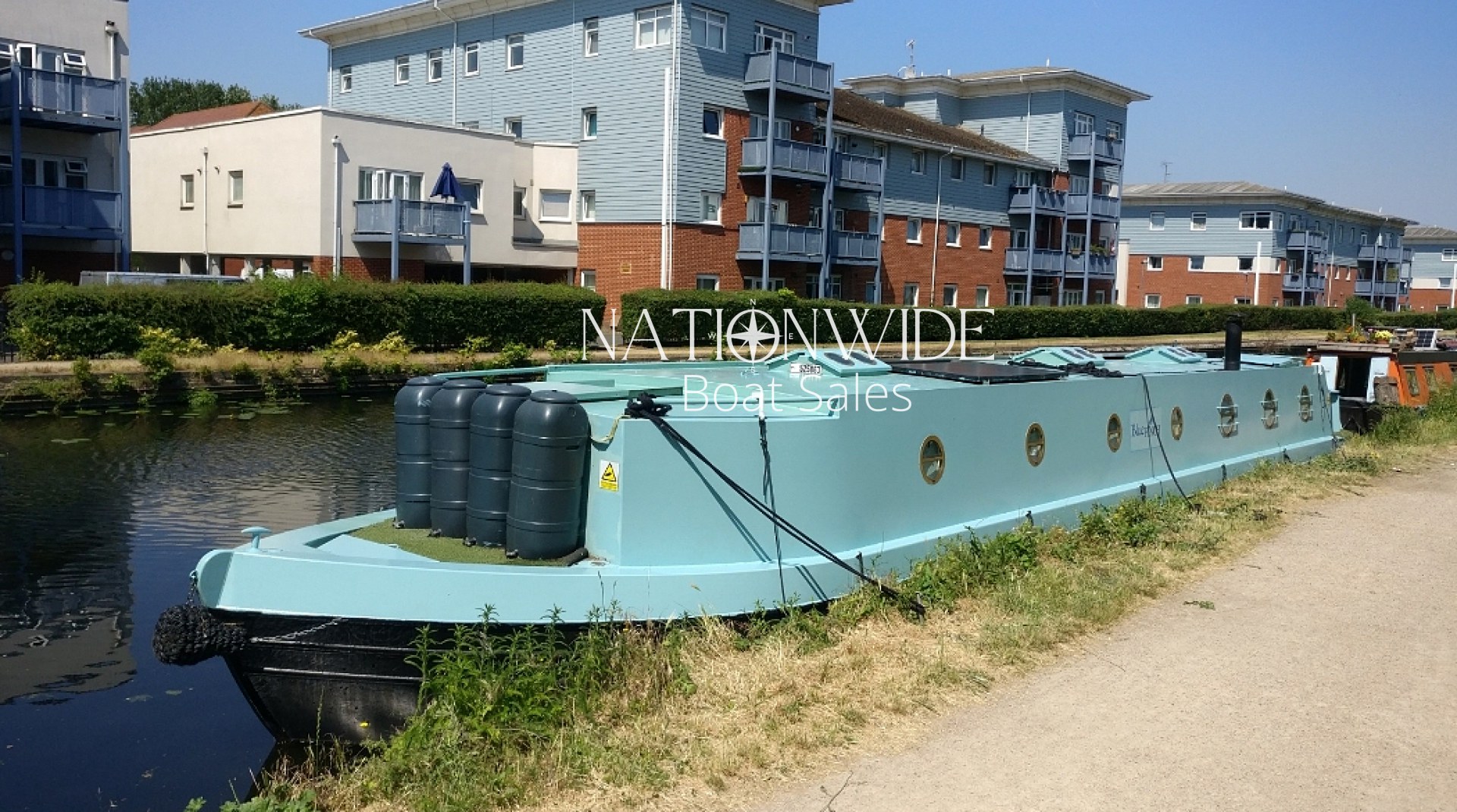 Wide Beams - Nationwide Boat Sales